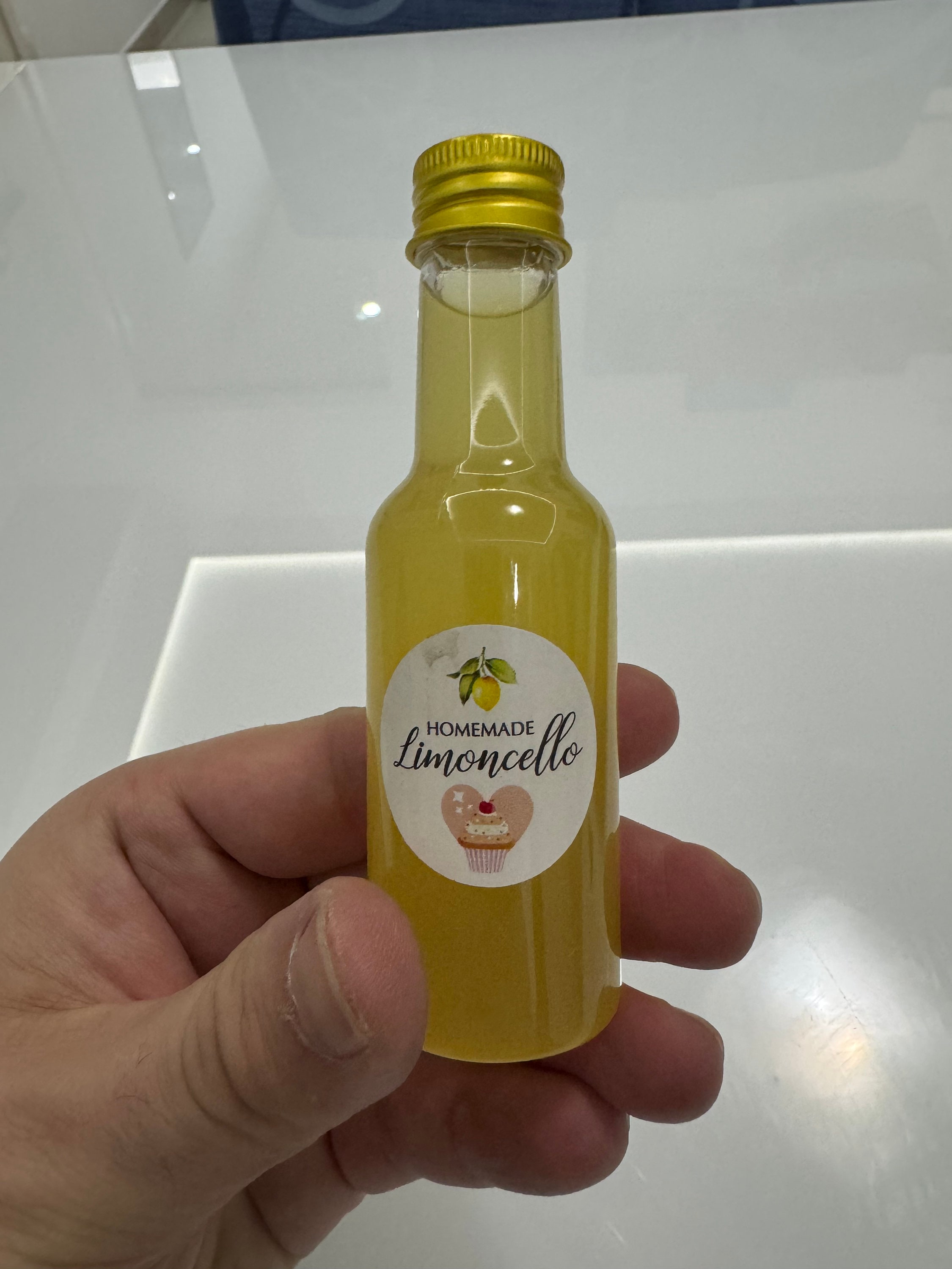 Limoncello in Resealable Bottle Personalized Label Gift Idea Party ...
