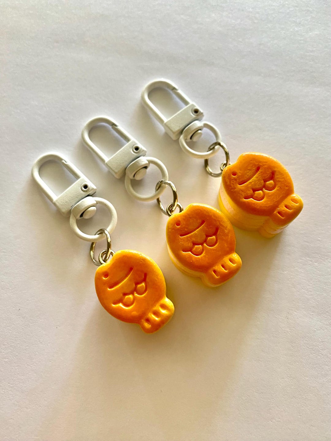 Taiyaki Keychain, Asian Food Keychain, Small Acrylic Keychain, Pet Tag ...
