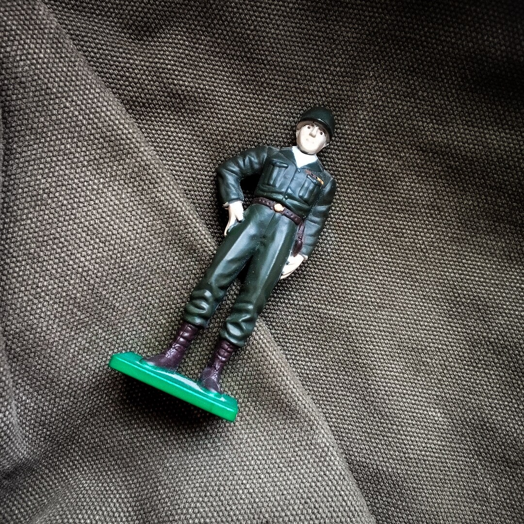 Vintage WW2 Toy Metal Soldier - Etsy