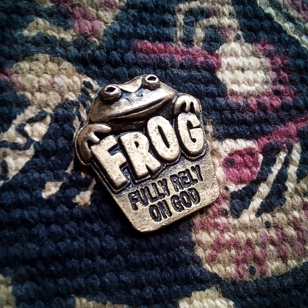 Vintage Frog Faith Pin - Etsy