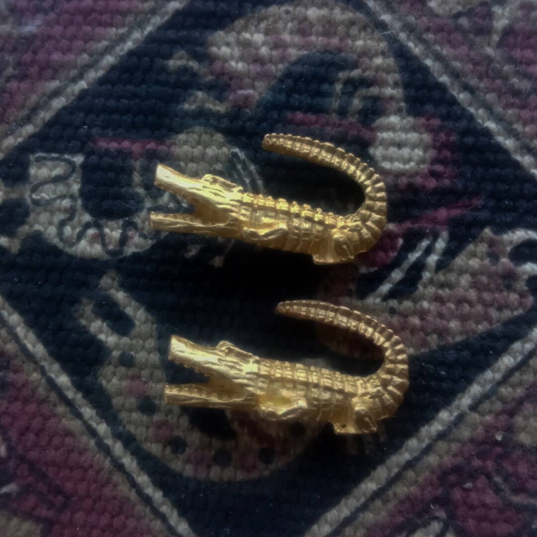 Vintage Large Metal Alligator Buttons - Etsy