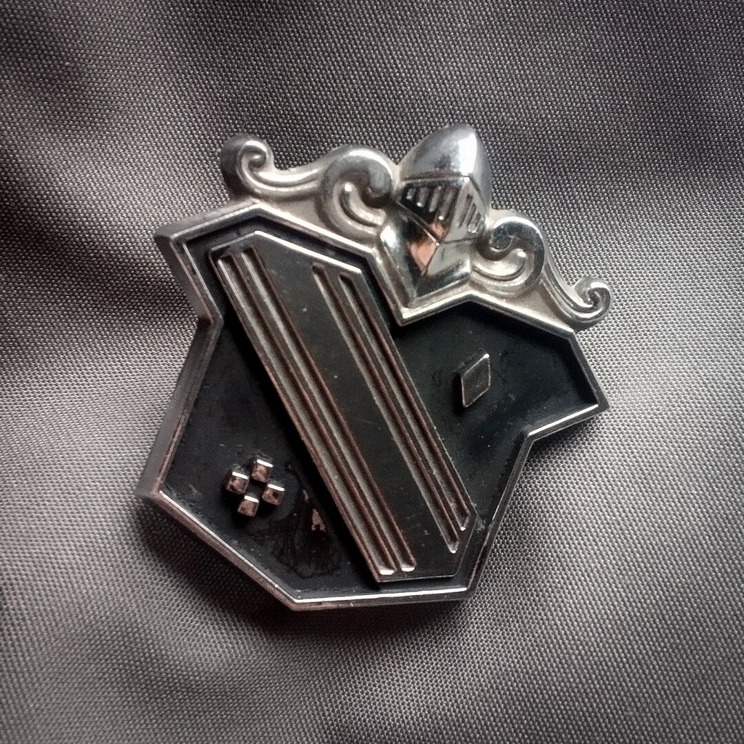 Knight Heraldry Shield Helmet Pin - Etsy