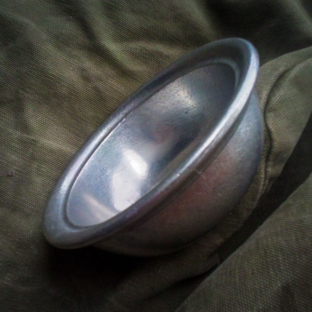 Vintage Country Ware Heavy Aluminum Bowl - Etsy