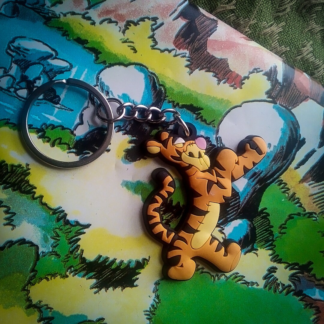 Vintage Winnie the Pooh Tigger Keychain - Etsy