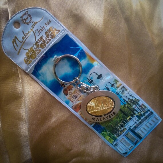 Official Kuala Lumpur Malaysia Spinner Keychain - Gem