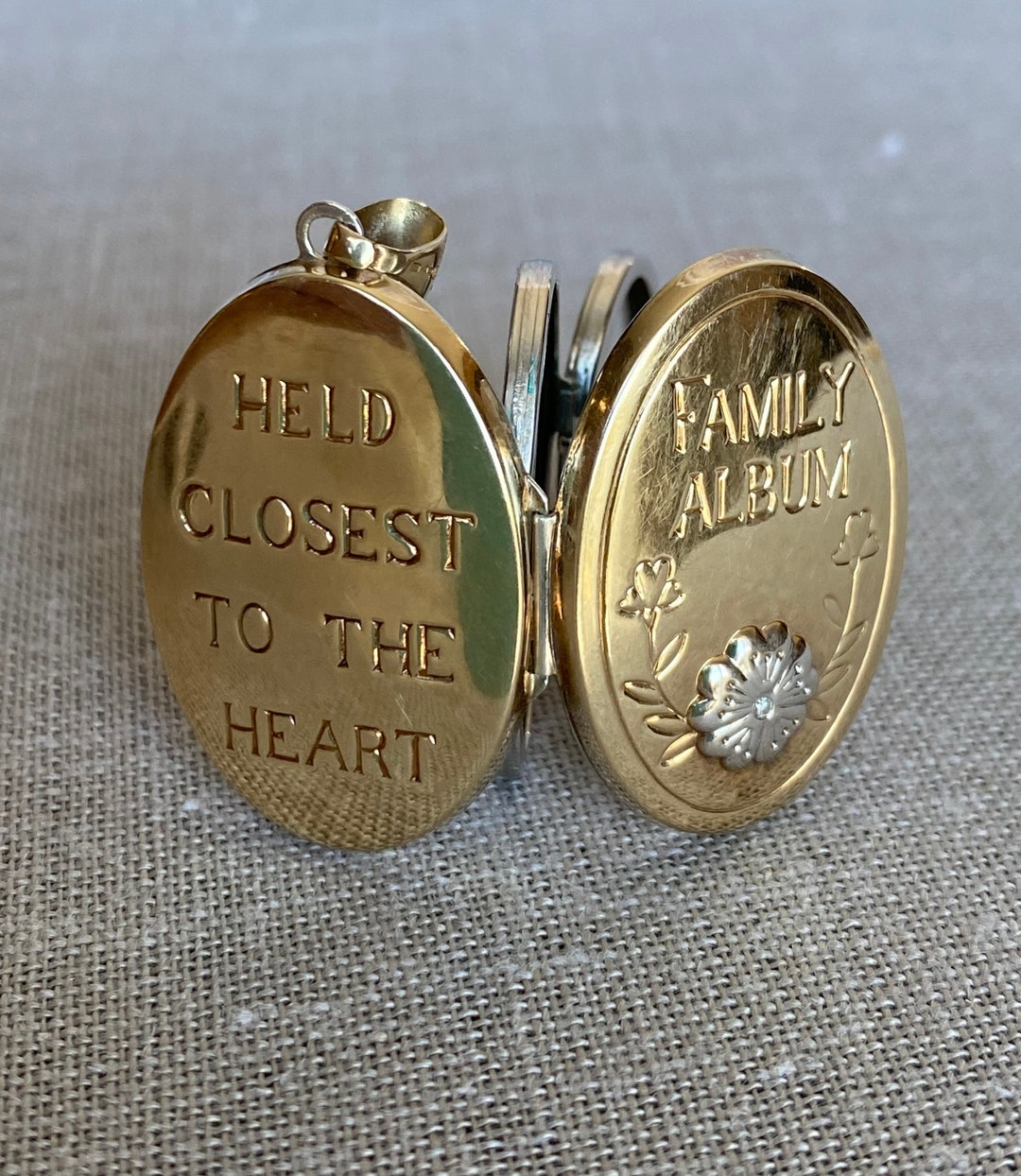 9kt Gold Locket Pendant With Diamond Highlight - Etsy