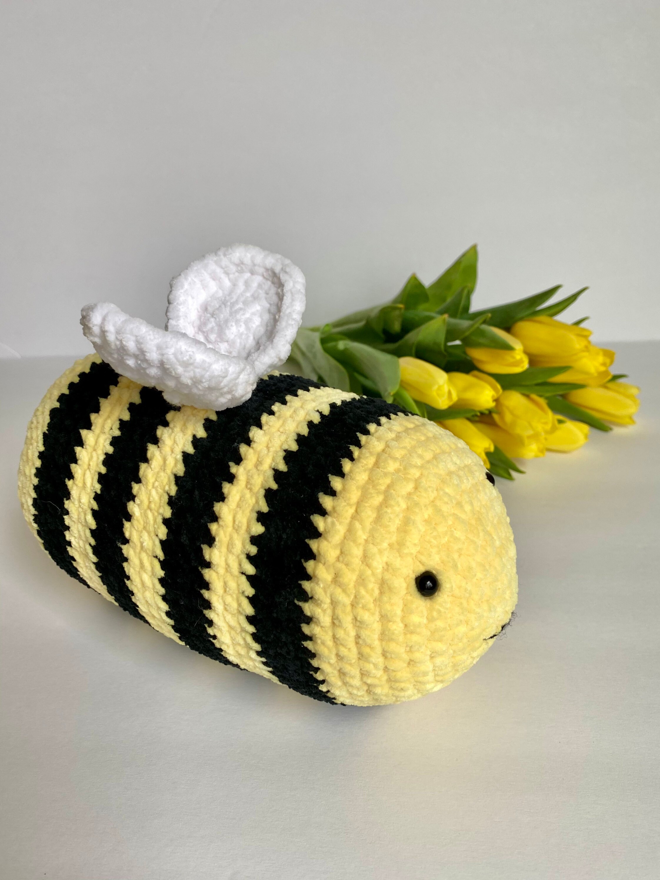 Cute Soft Bee Plush, Chenille Yarn Bee, Amigurumi Bee,crochet Bee Toy ...