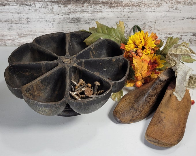 Cobblers Tack Bin, Western Nail Cup, Cast Iron Rotating Blacksmiths ...