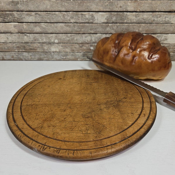 Round Bread Board - Etsy