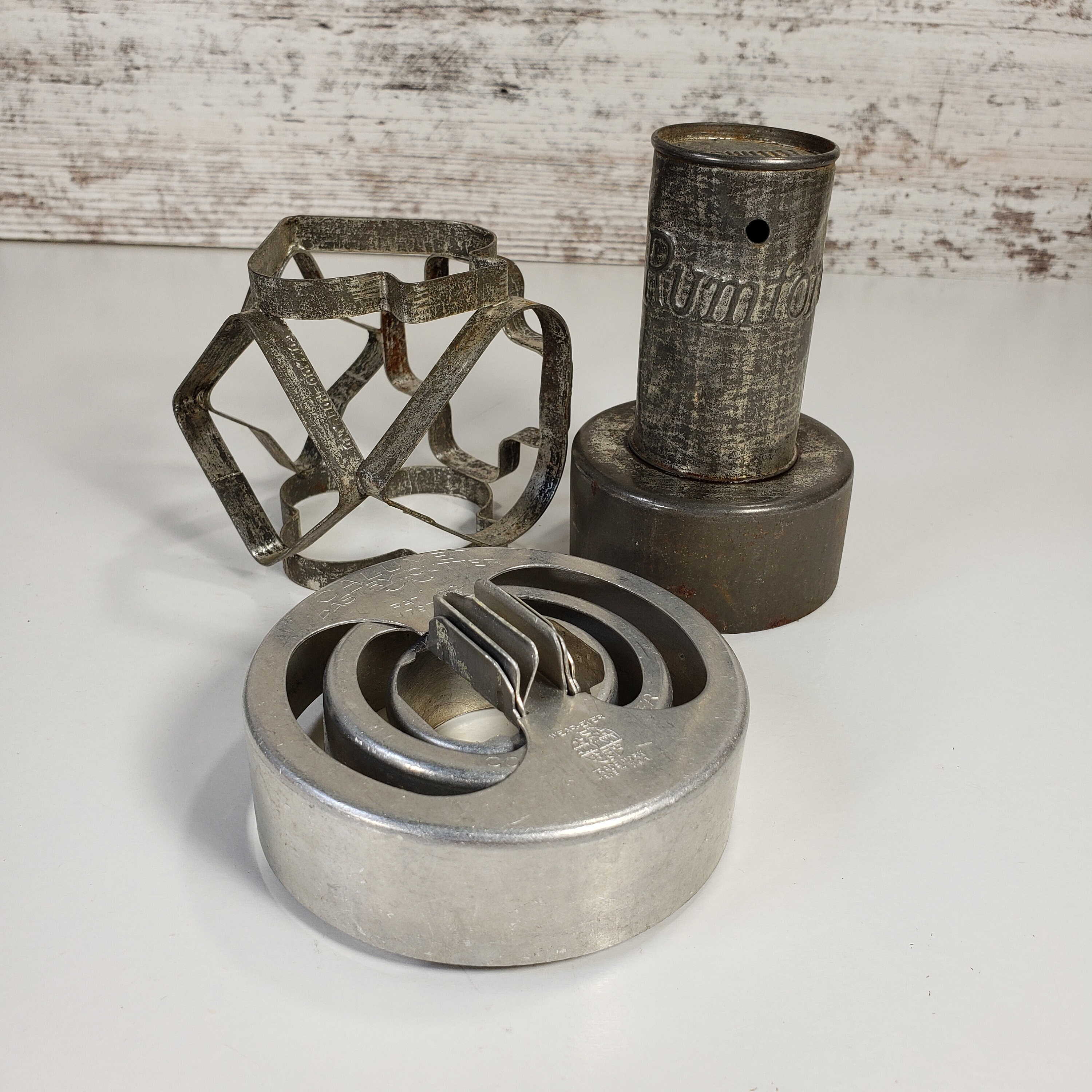 Cookie and Biscuit Cutters Vintage Advertising Rumford - Etsy