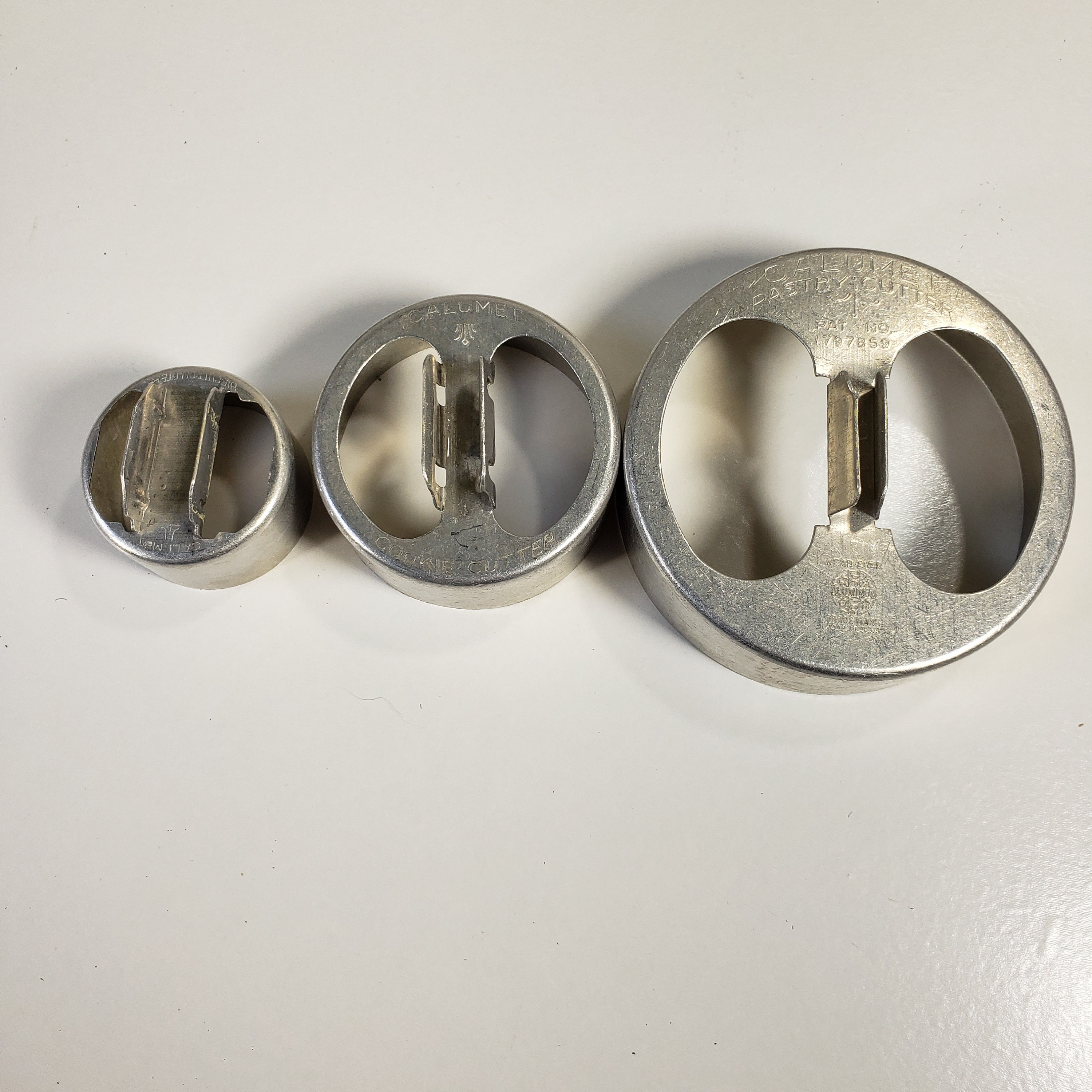 Cookie and Biscuit Cutters Vintage Advertising Rumford - Etsy