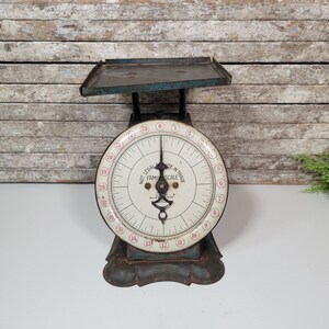 Kitchen Scale, Antique Farmhouse Scale With Great Blue Chippy Paint ...
