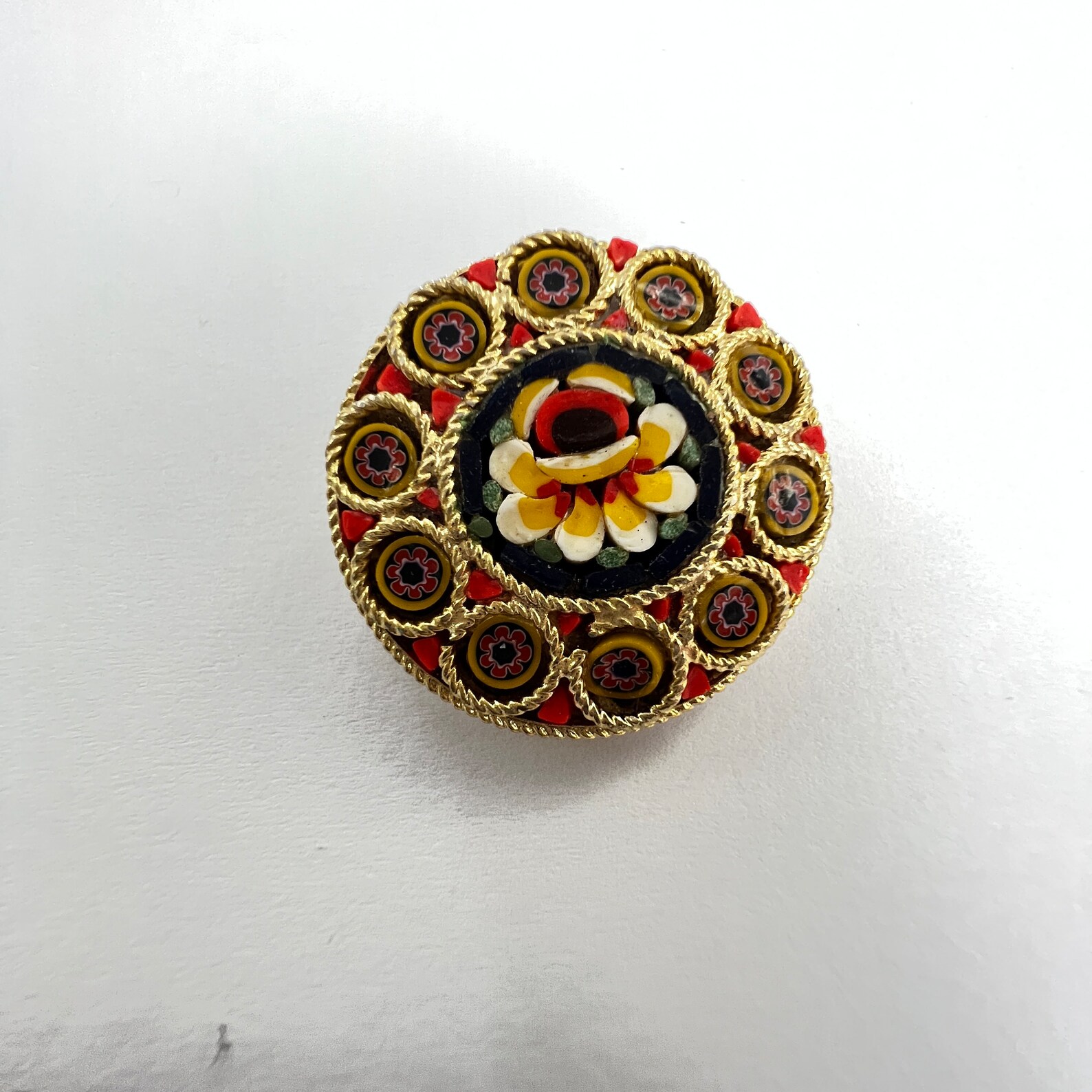 Vintage Italian Micro Mosaic Brooch. Round Gold Italian Micro Mosaic ...