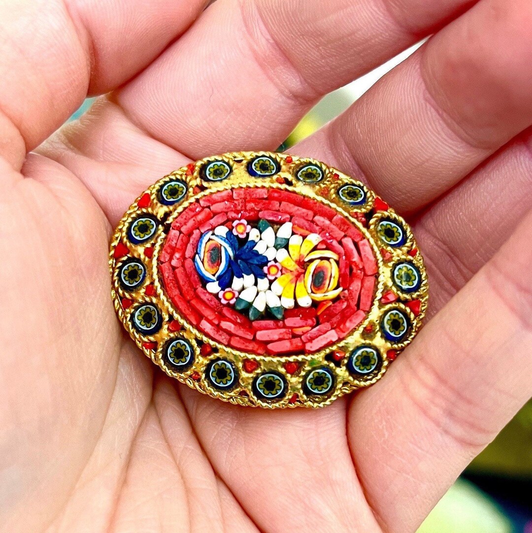 Vintage Italian Micro Mosaic Brooch. Oval Gold Italian Micro Mosaic ...