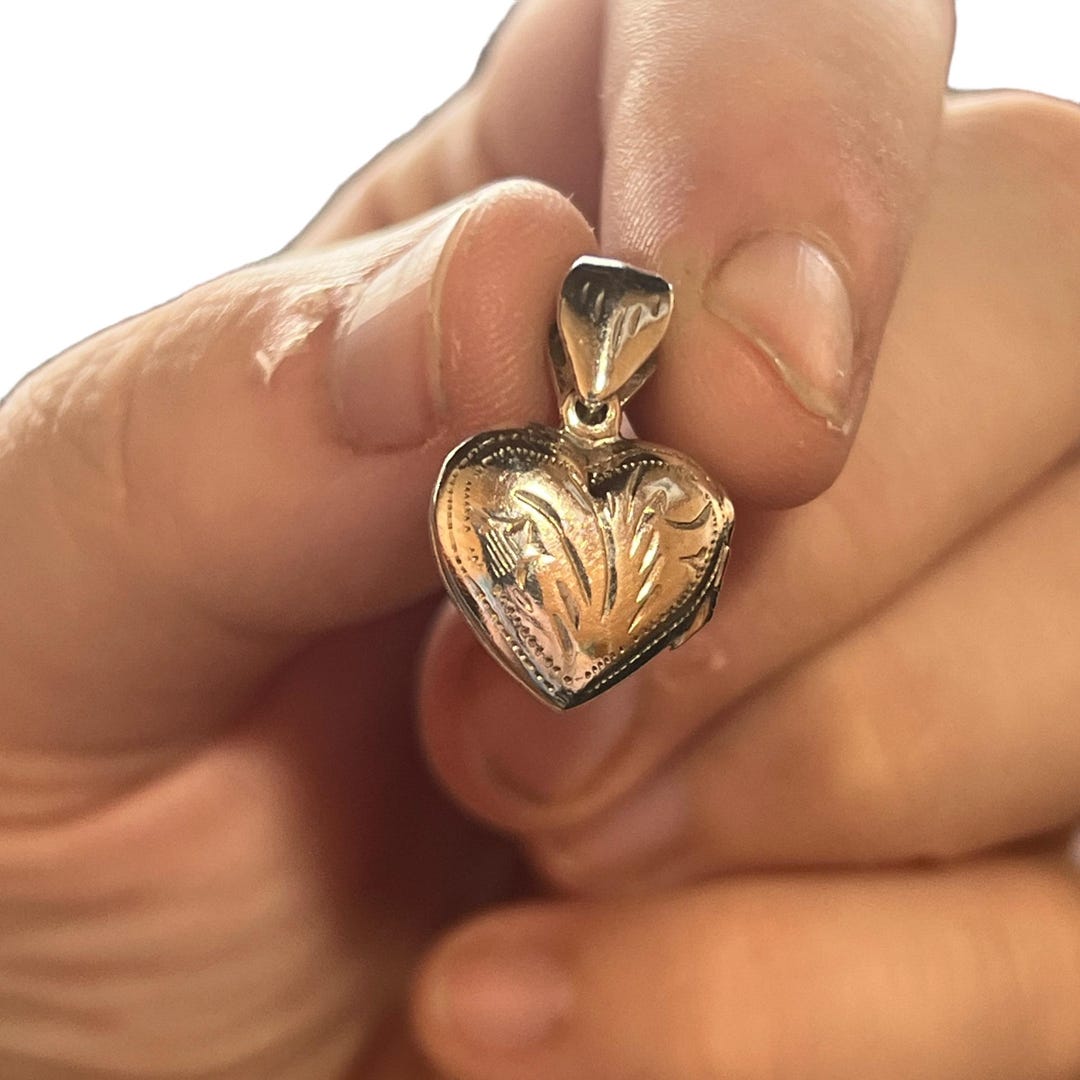 Vintage Tiny Sterling Silver Heart Locket Vintage Silver Heart Locket ...