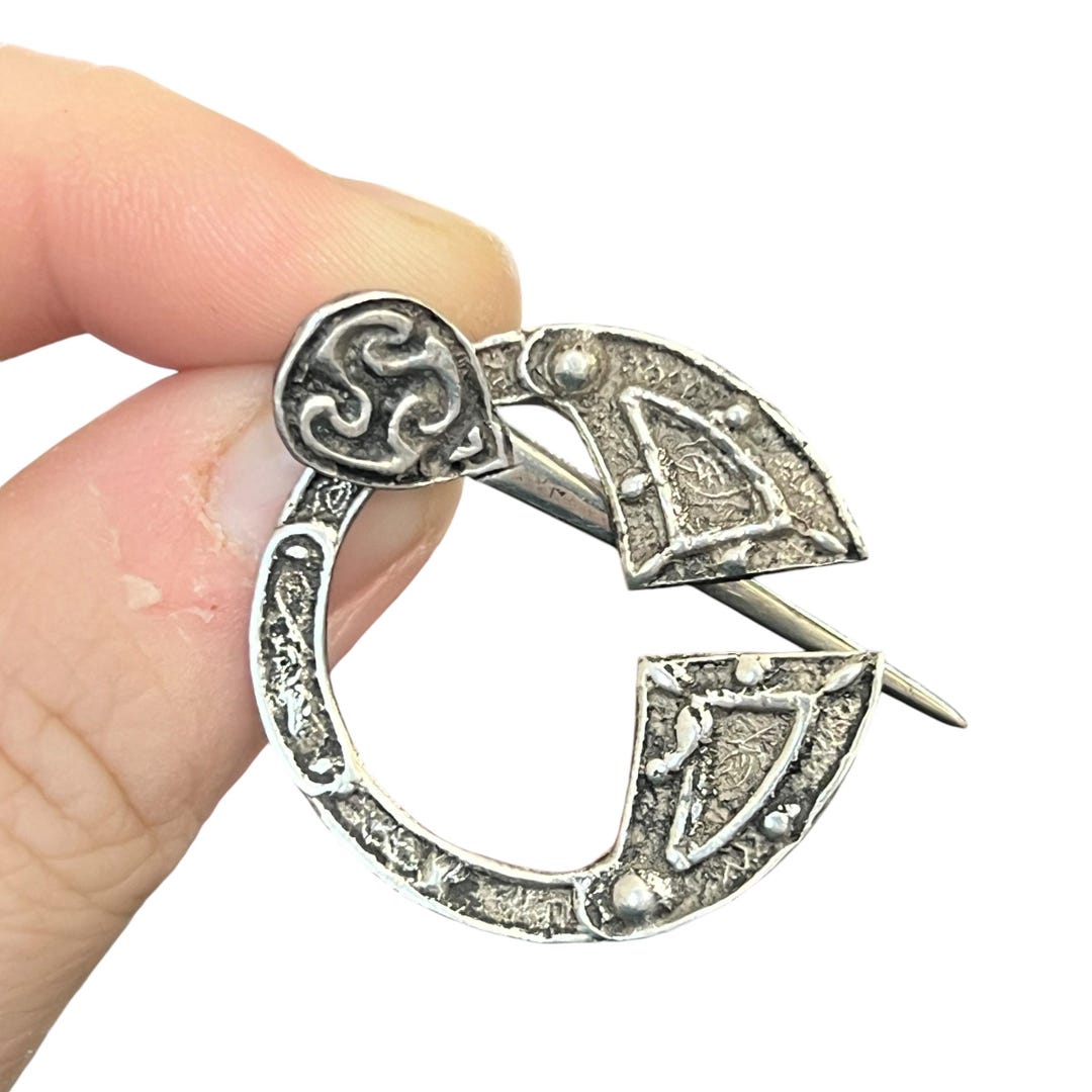 Antique Silver Scottish Pennanular Kilt Pin - Arts and Crafts Scottish ...