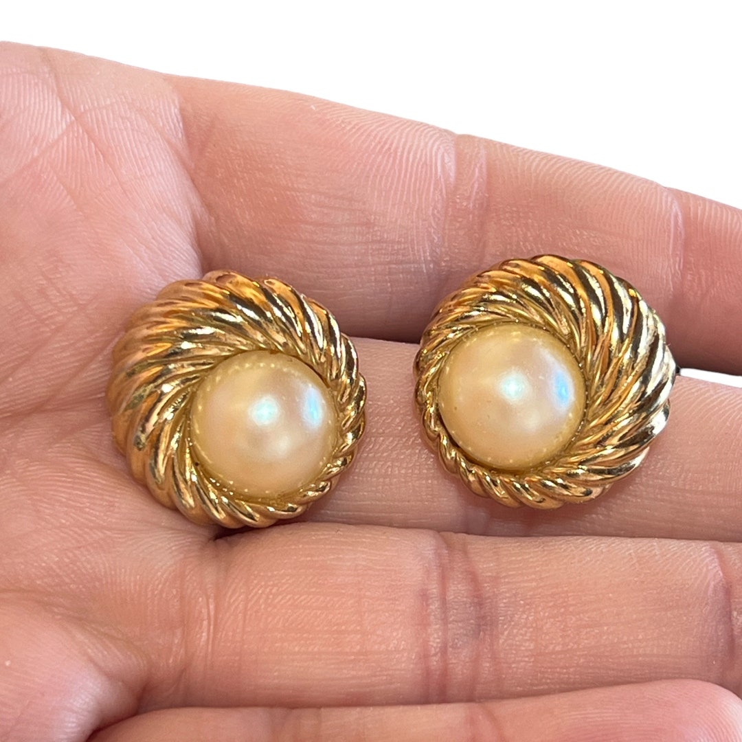 Signed Nina Ricci Pearl Clip on Earrings Vintage Nina Ricci Clip-ons ...