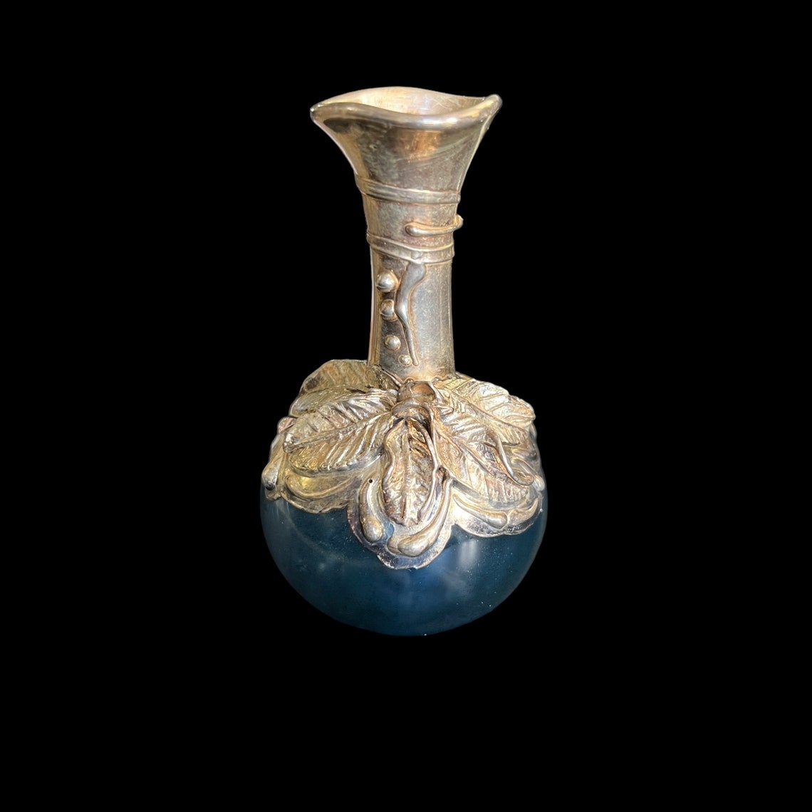 King Solomon Finds Blue Blown Glass Vase With Sterling Silver Overlay ...