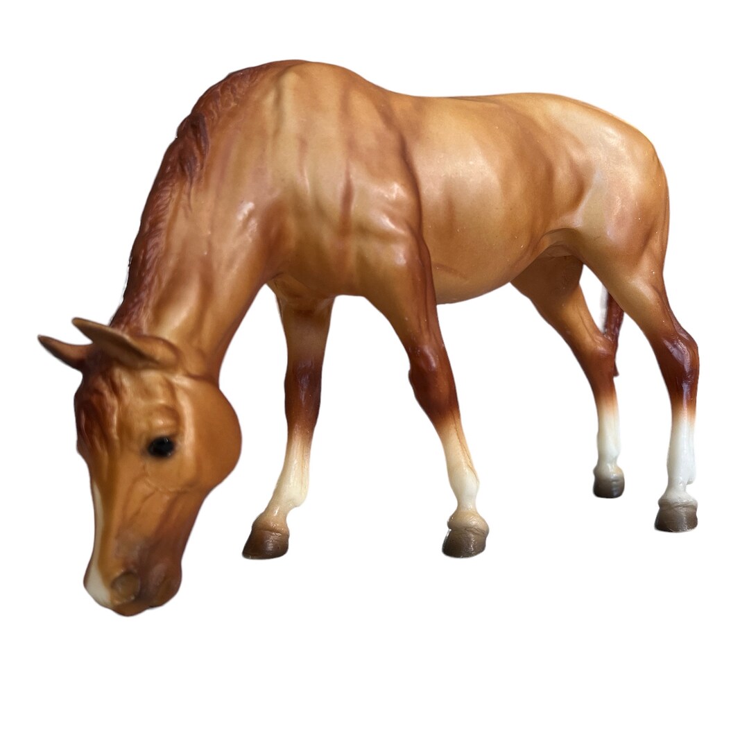 Breyer Horse Grazing Mare / Breyer Horse Golden Mare / Vintage Breyer ...