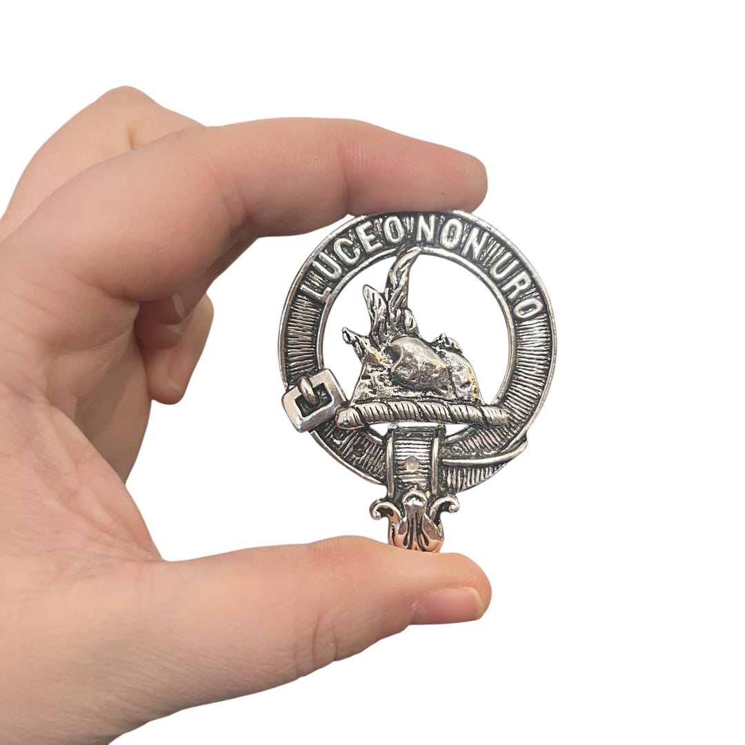 Silver Clan Mackenzie Crest Badge - Clan Mackenzie Crest Brooch ...