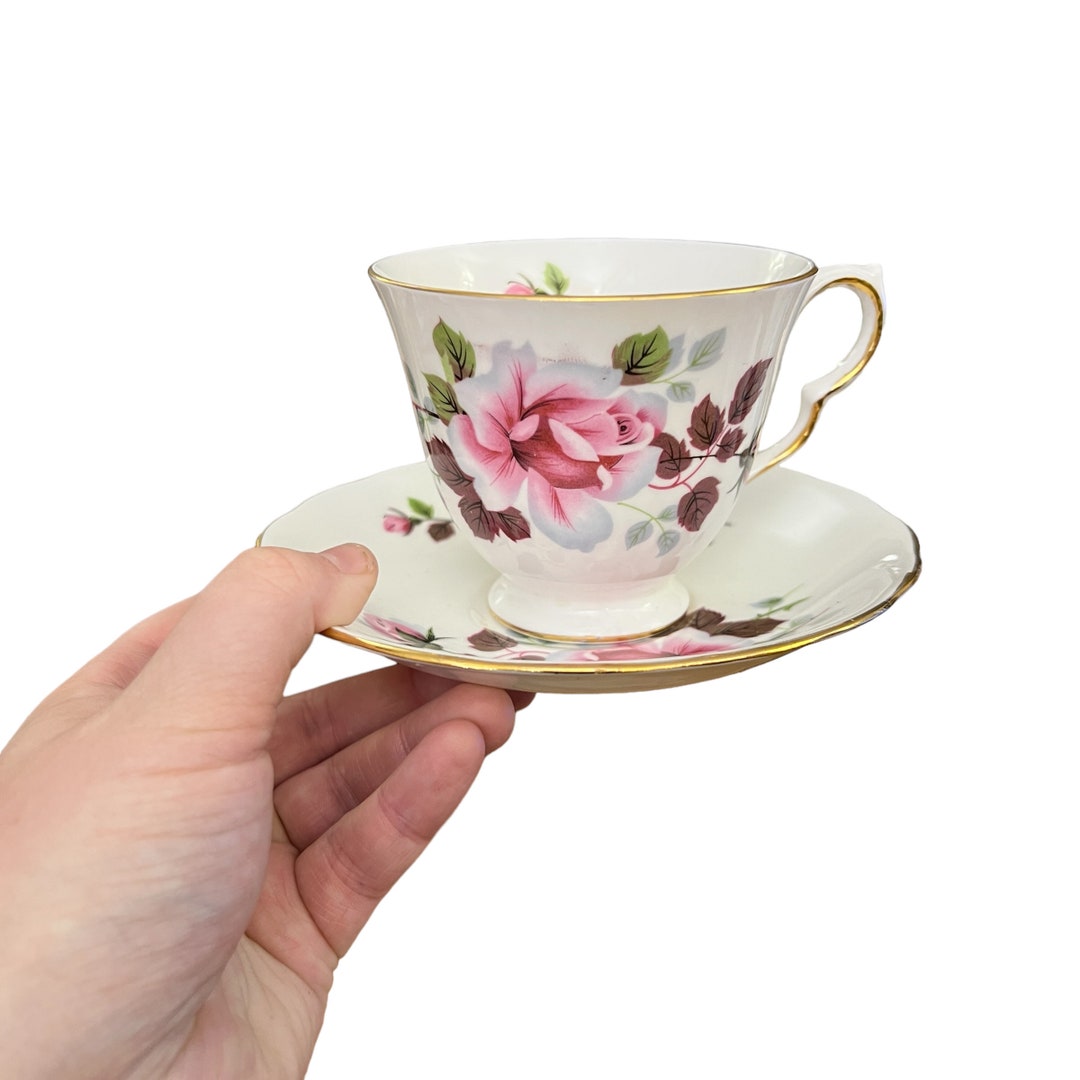 Queen Anne Rose Teacup and Saucer. Queen Anne Pink Rose Tea Cup and ...