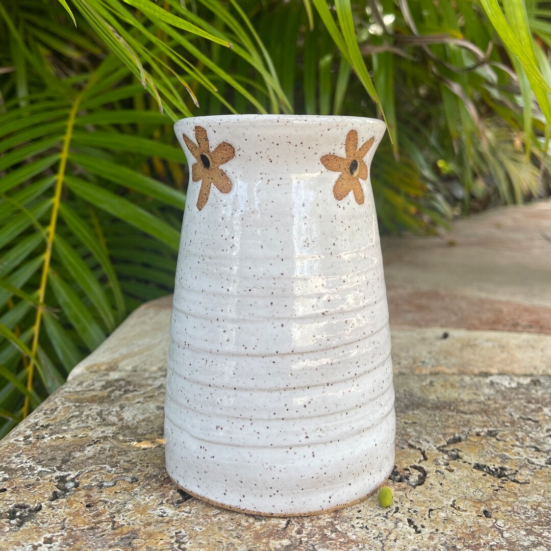 Wildflower Ceramic Vase, Modern Farmhouse Flower Vase, Flower Lover ...