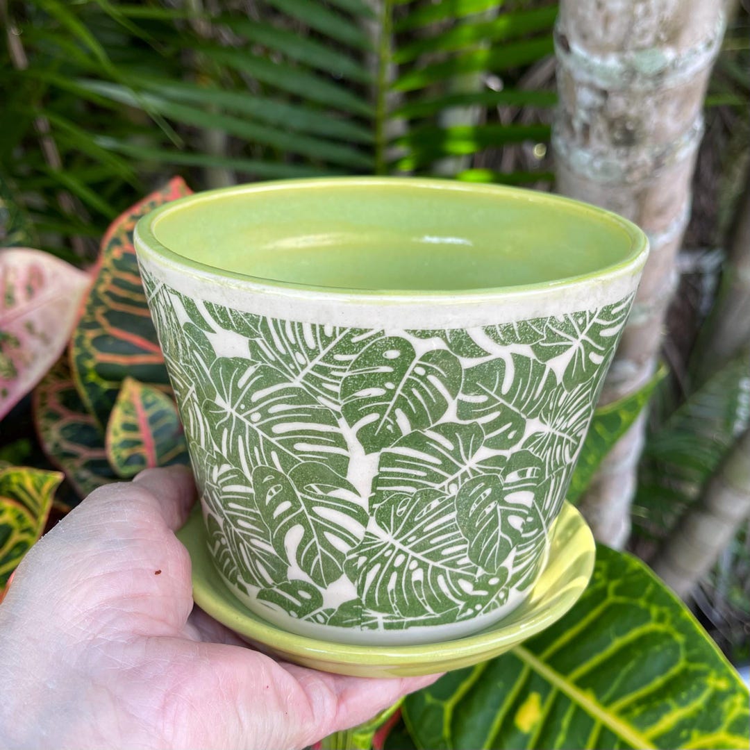 Monstera Leaf Planter and Saucer, Tropical Leaf Plant Pot, Handmade ...