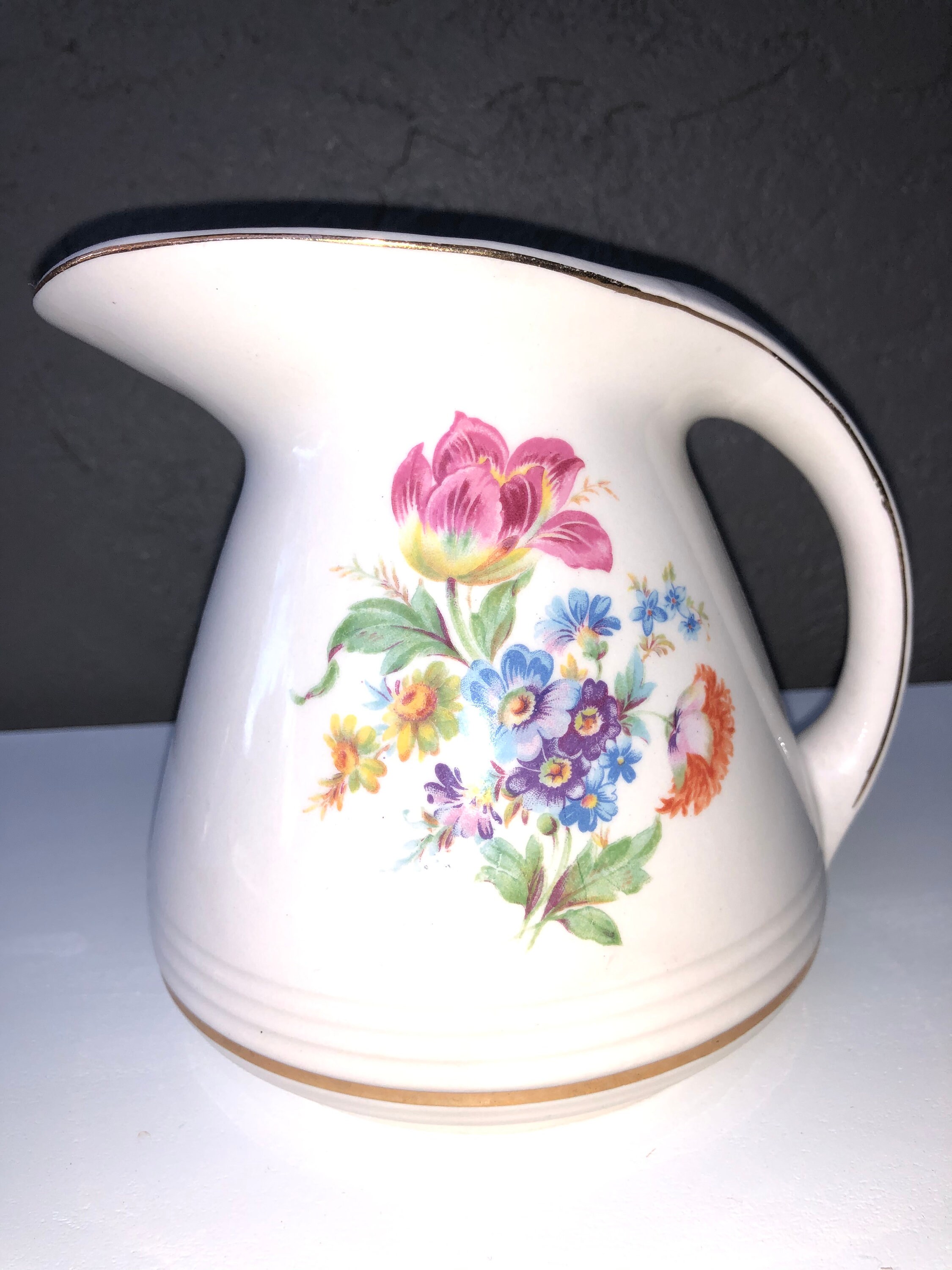 Vintage E&R American Artware Pitcher With Tulip and Spring Flowers - Etsy