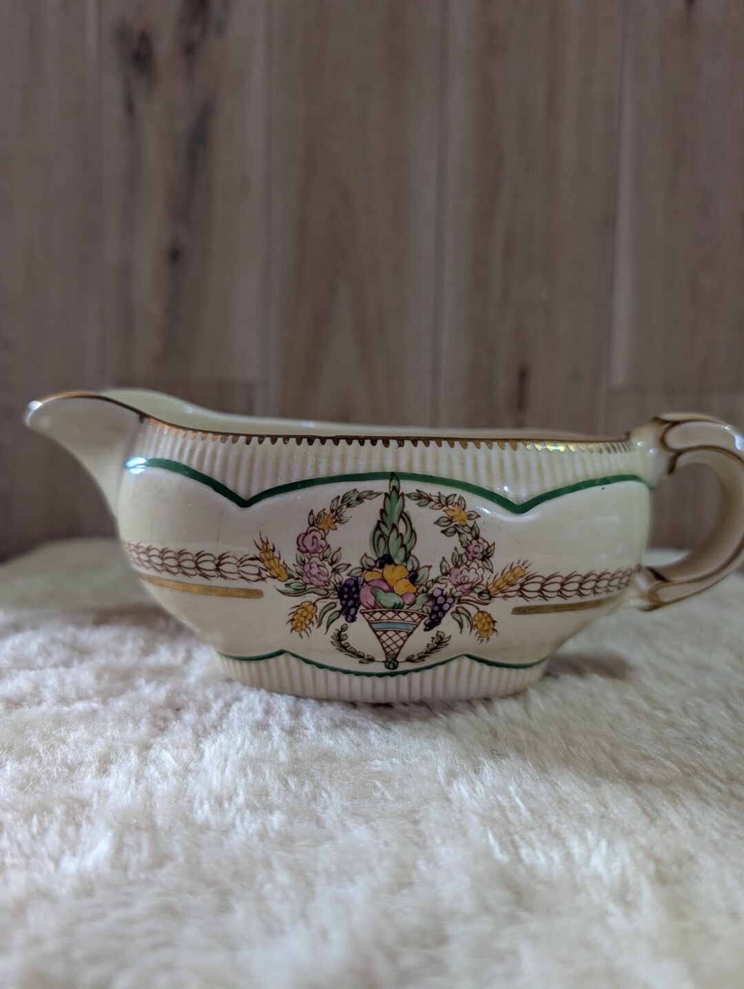 Clarice Cliff Newport Pottery Burslem Bristol Creamer or Gravy Boat ...