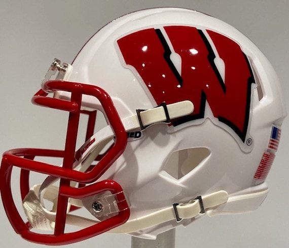 Wisconsin Badgers 2020 Custom Mini Riddell Football Helmet | Etsy