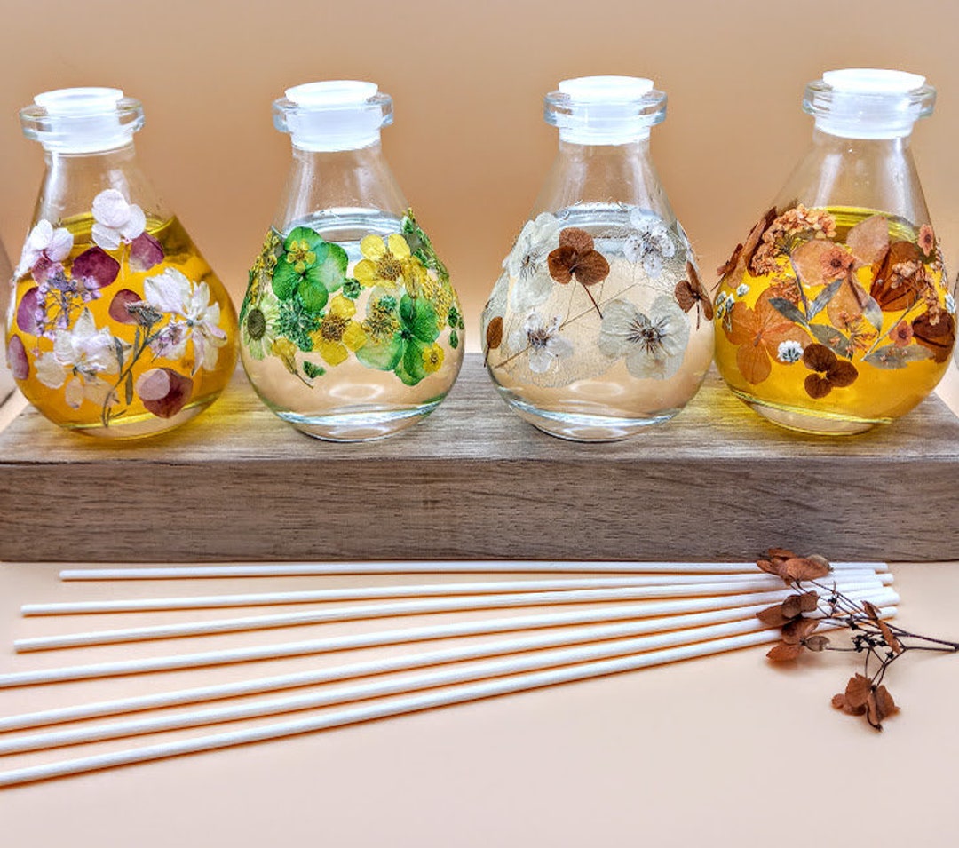 Unique Reed Diffusers in Teardrop Design Decorated With Beautiful ...