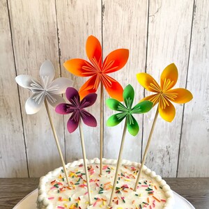 Tall Origami Flower Cake Toppers in Spring Colors | Paper Flowers to ...