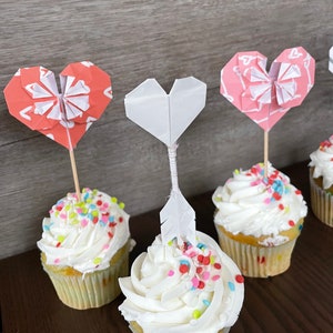 12-pack of Origami Heart Cupcake Toppers | Fun Valentines Day Party ...