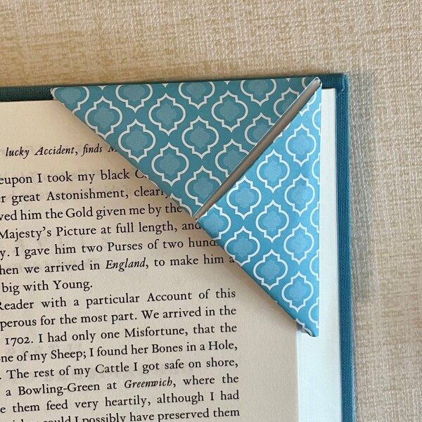 Corner Bookmark - Etsy