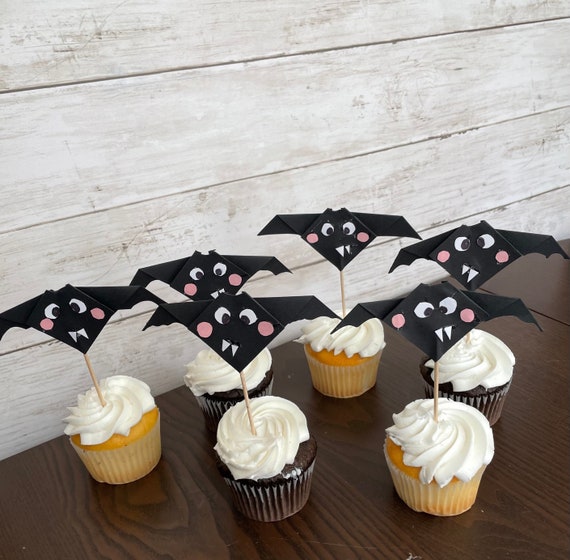 12-pack of Silly Black Origami Bat Halloween Cupcake Toppers - Etsy