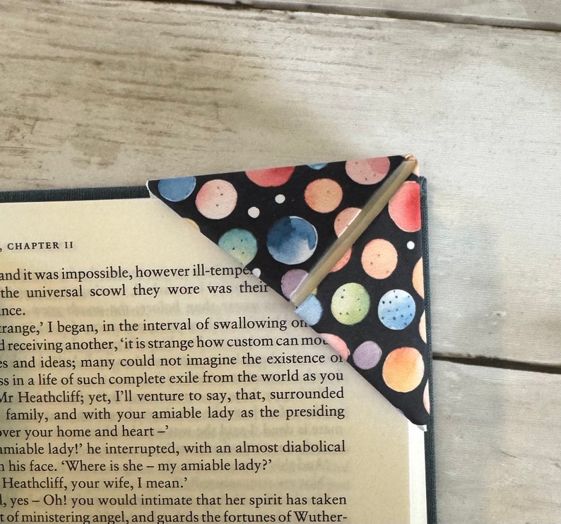 Five-pack of Origami Corner Bookmarks in Colorful Polka Dot Patterns ...