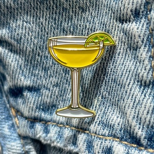 Daiquiri Cocktail Enamel Pin - Drinks and Alcohol Themed Gift Ideas ...