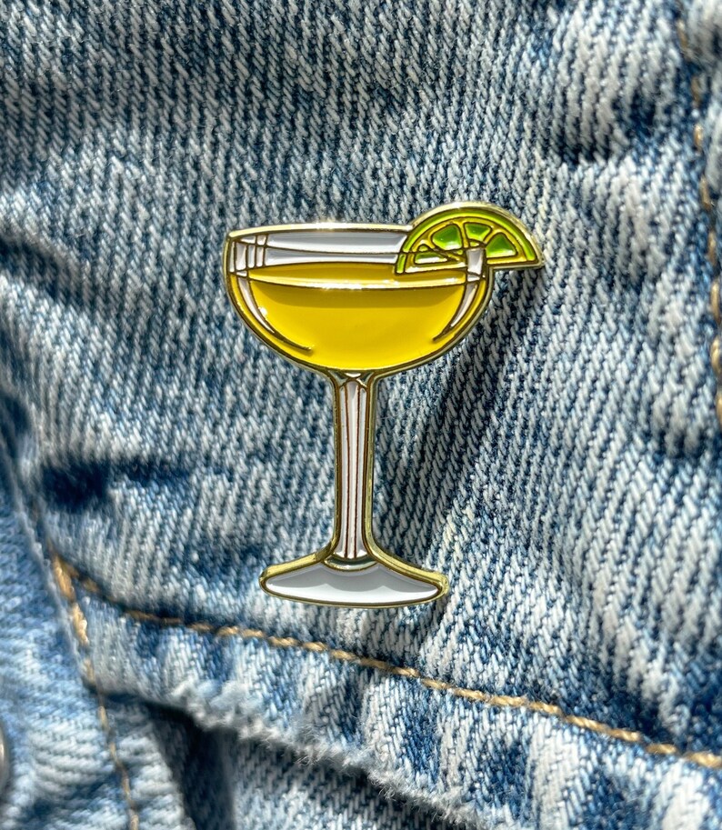 Daiquiri Cocktail Enamel Pin - Drinks and Alcohol Themed Gift Ideas ...