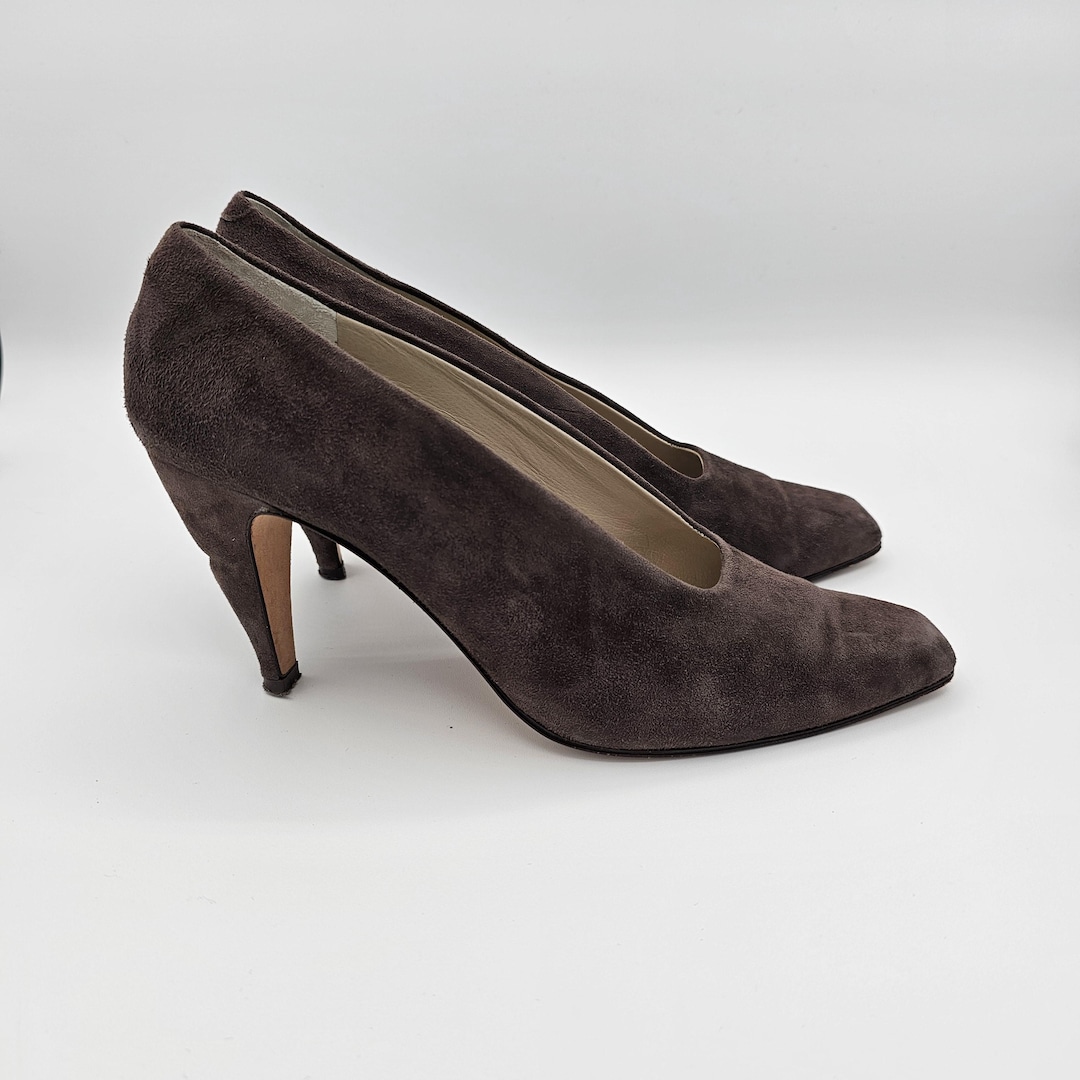 Vintage via Spiga Heels 8.5 – 80s 90s Suede Beige Leather Pumps – Made ...