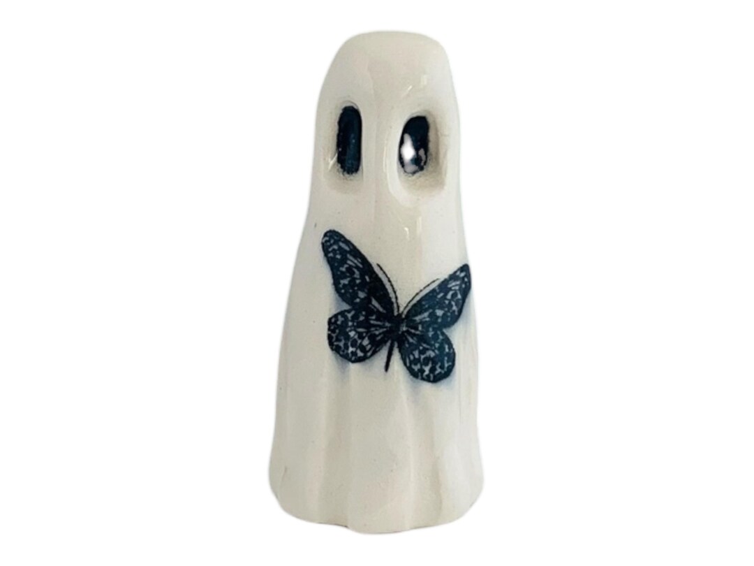 Flutter - Púca- Little Irish Spirit / Ghost - Etsy