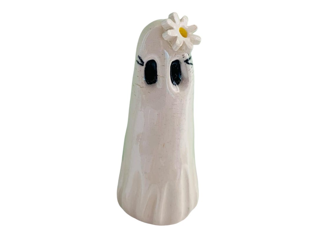 Daisy - Púca- Little Irish Spirit / Ghost - Etsy