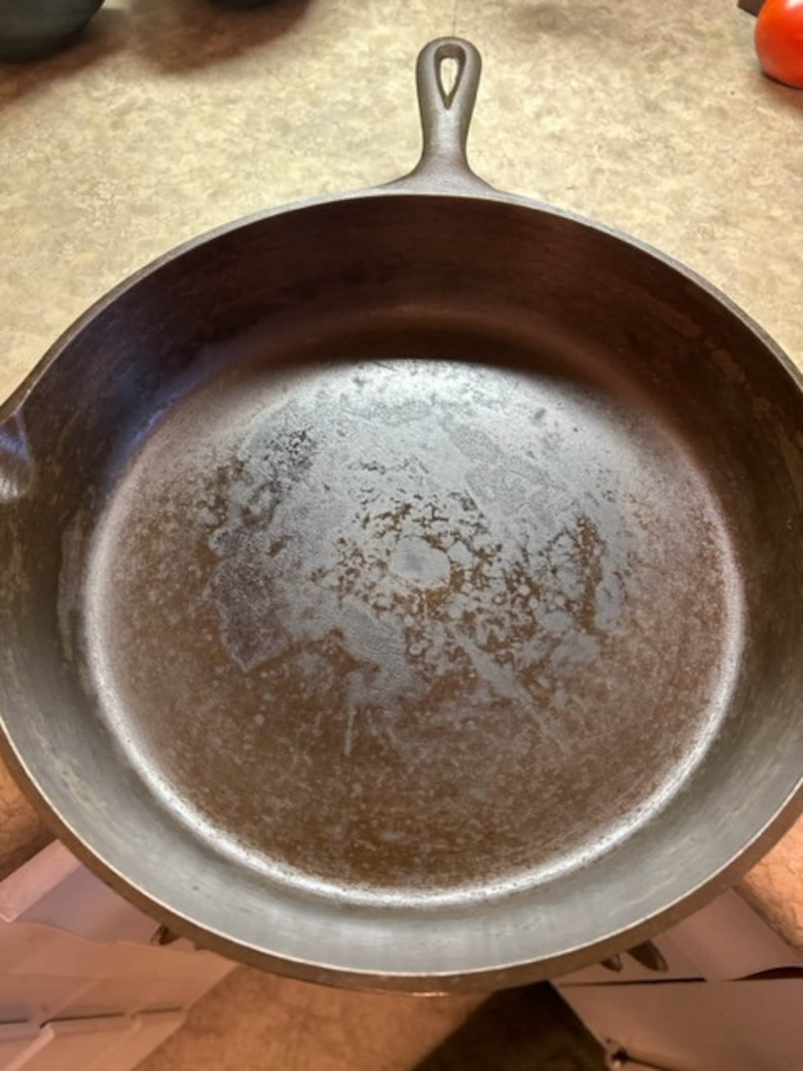 Vintage Unmarked Cast Iron 12 Inch No. 10 Skillet - Etsy