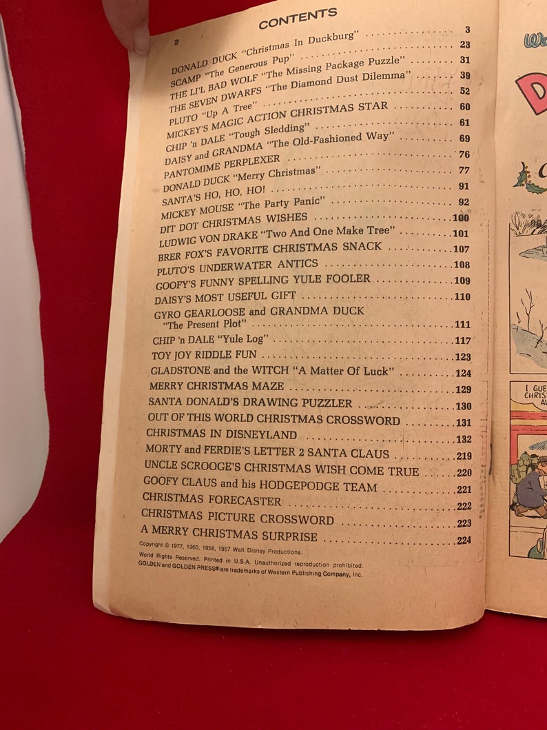 Walt Disney's Christmas Parade 1977 (GOLDEN PRESS) 224 Pages - Vintage ...