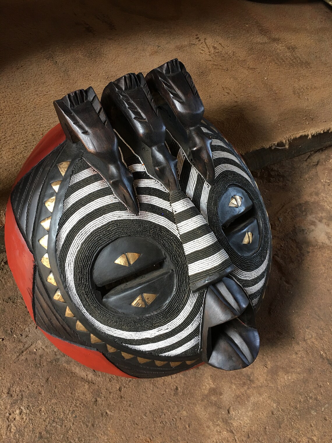 Large Round Beaded African Mask Wooden Mask for Wall African - Etsy