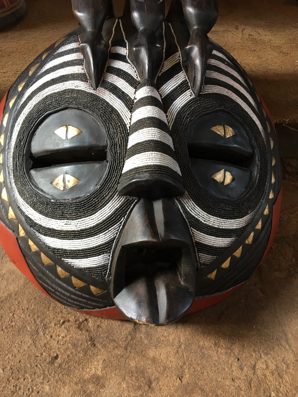 Large Round Beaded African Mask Wooden Mask for Wall African - Etsy