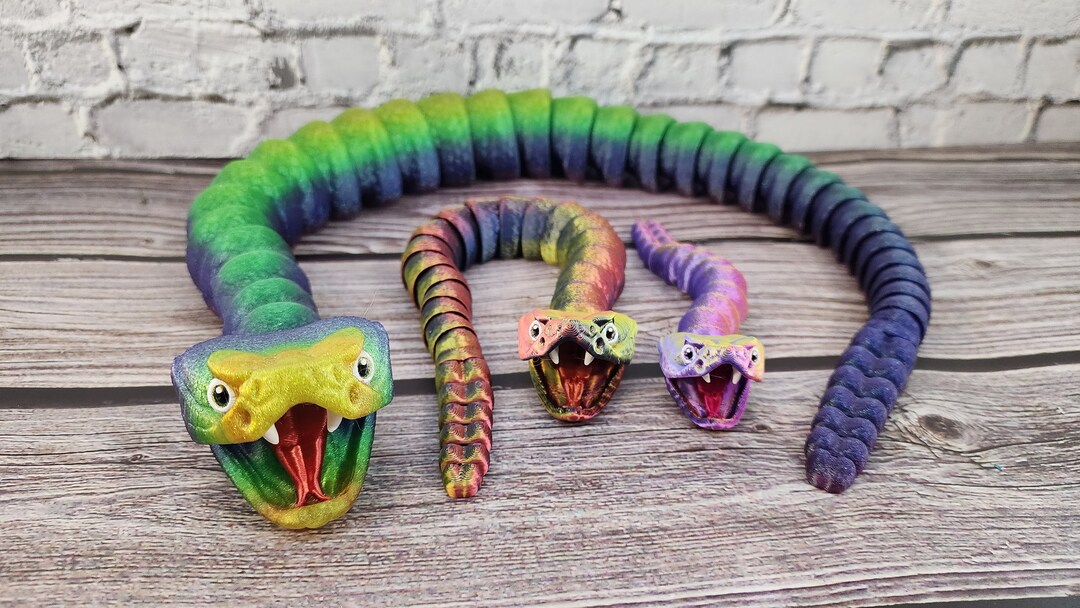 Articulating Rattlesnake - Working Rattle - 4 Sizes up to 25" Long - 80 ...