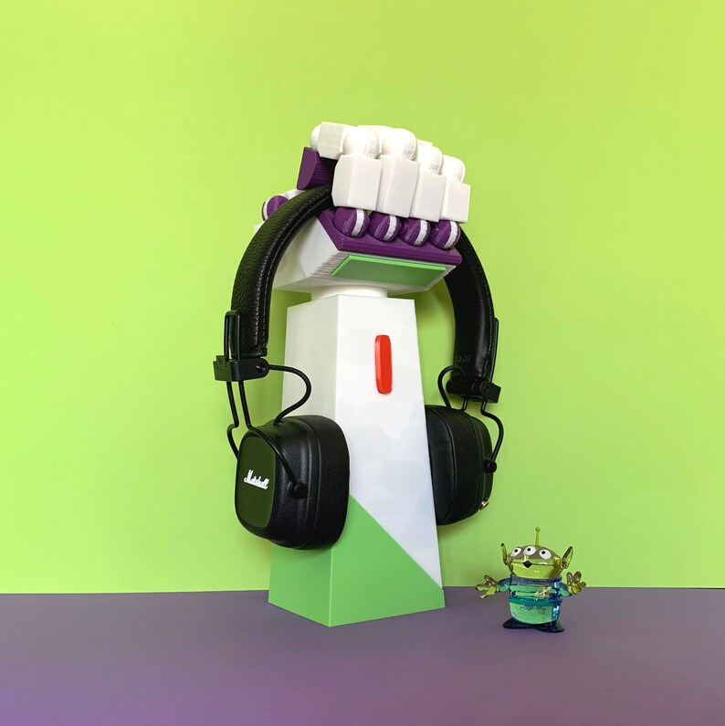 Buzz Lightyear Headphone Stand | 3D Print Hand With Movable Fingers ...