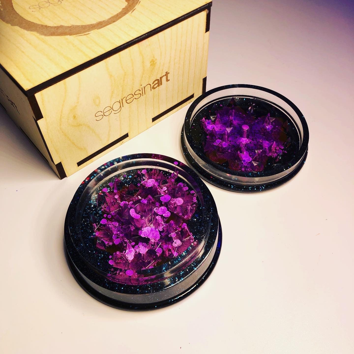 Black & Purple Resin Grinder, Epoxy Grinder, Tobacco Tray, Green ...