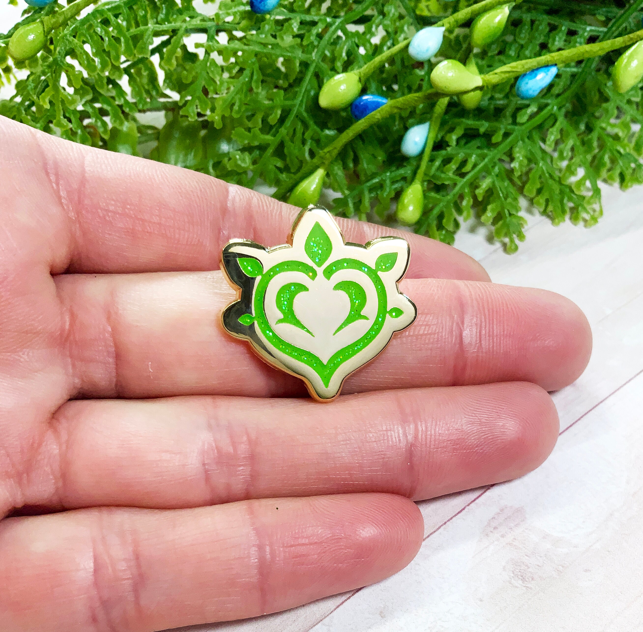 Genshin Impact Dendro Vision Pin: Green Glitter Gold Hard Enamel - Etsy
