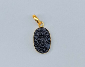 Black Mata Pendant - Etsy